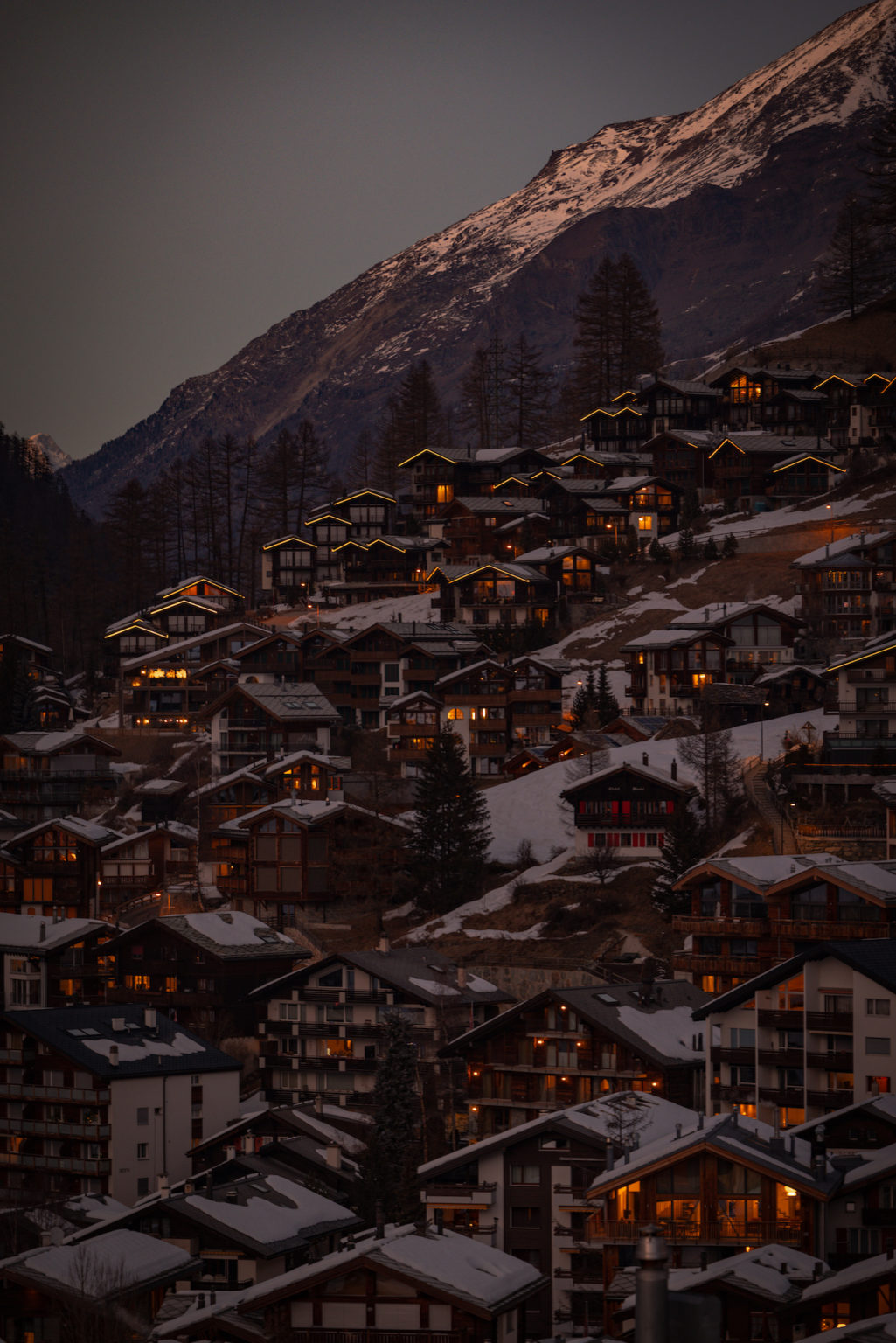 Zermatt - Is this the real life Velaris? Guide to magical Swiss town