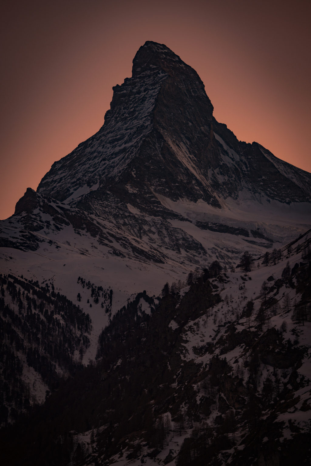 Is this the real life Velaris? Visit the city of starlight, Zermatt
